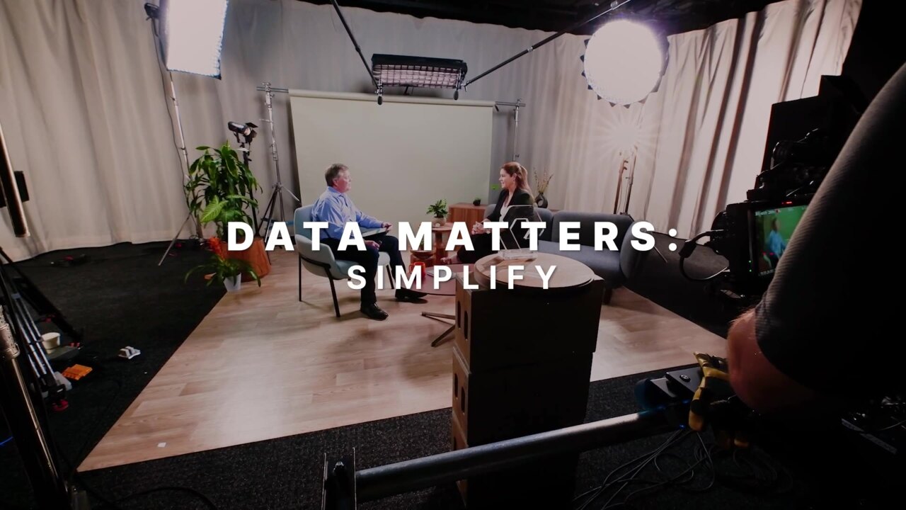 Simplify: Navigating Data Growth with Pure's All-Flash Simplicity ...